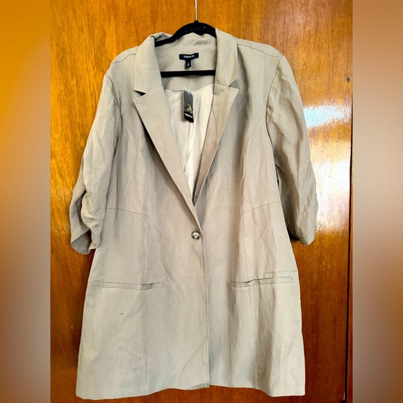 torrid | Jackets & Coats | Torrid 5x 5 28w Taupe Short Sleeve Blazer ...